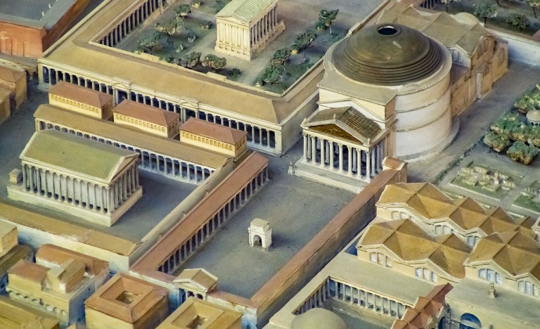 The Oculus of the Pantheon: A Window to the Heavens | RomeCabs ...