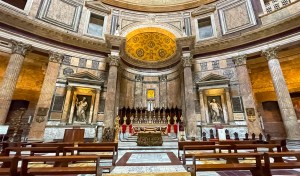The Oculus of the Pantheon: A Window to the Heavens | RomeCabs ...